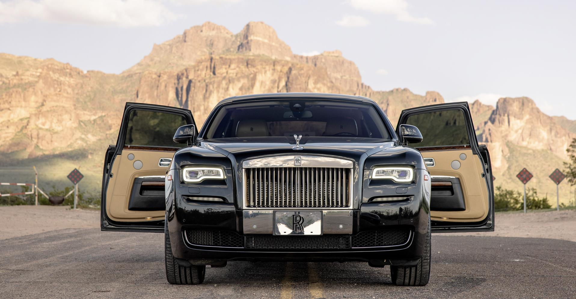 Gul Luxury | Automotive Dealership | Pre-Owned Luxury Vehicles