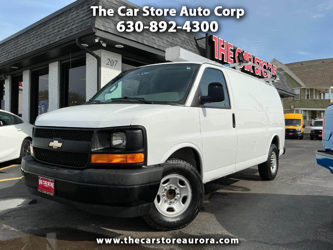 2017 Chevrolet Express Cargo Van RWD 2500 135"