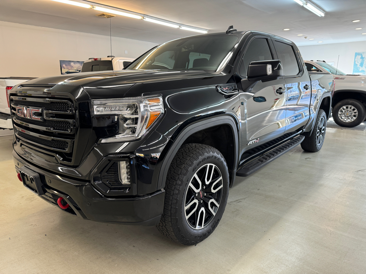 2021 GMC Sierra 1500 AT4 Crew Cab Short Box 4WD