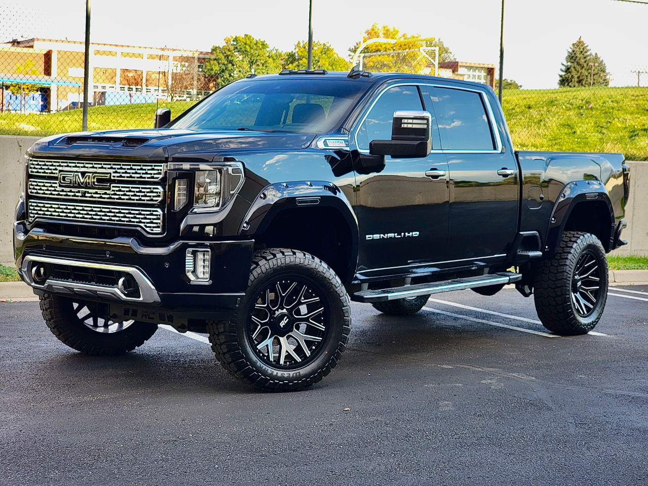 2020 GMC Sierra 2500HD 4WD Crew Cab 159" Denali