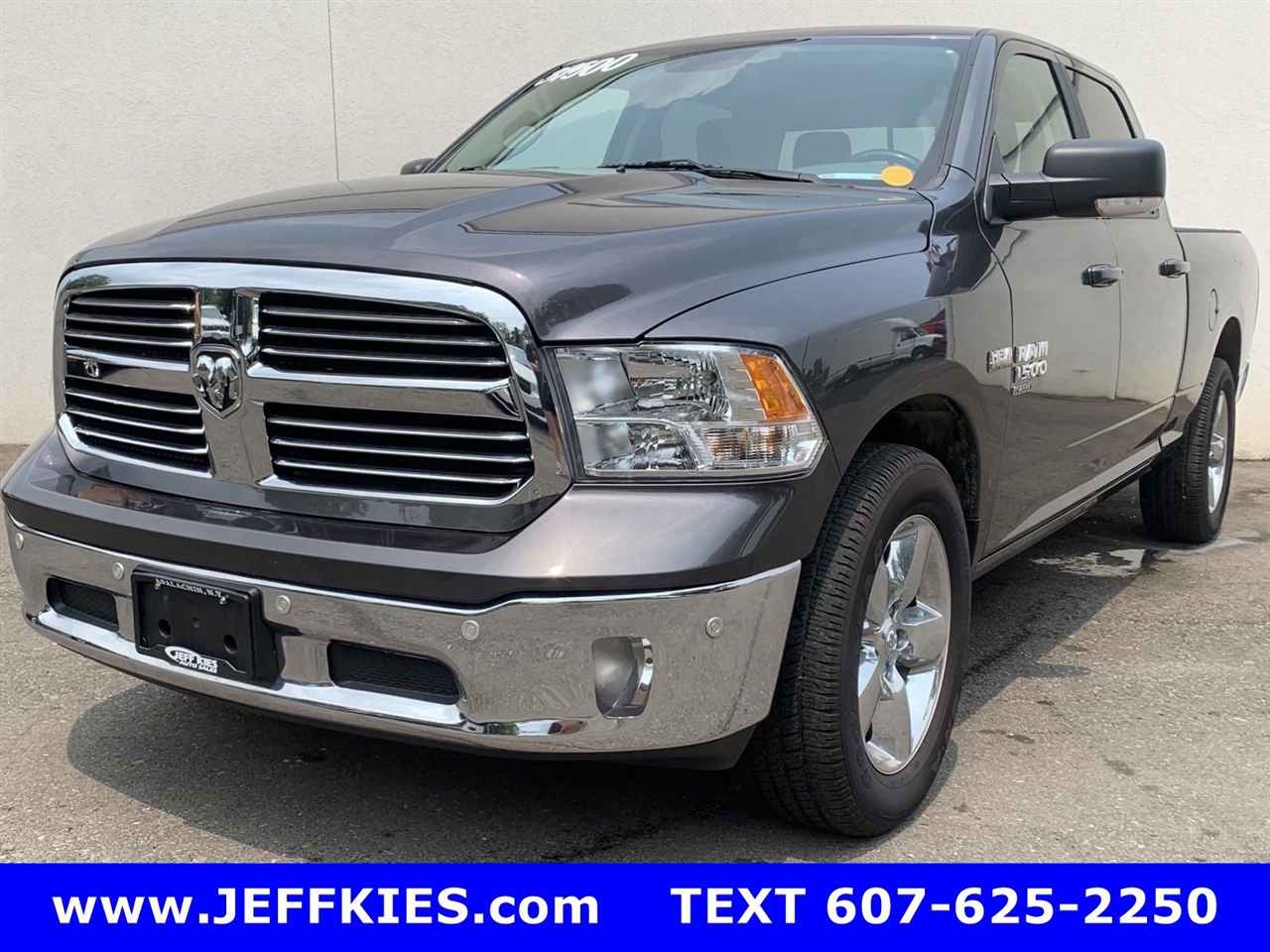 Used 2019 RAM 1500 Classic Big Horn 4x4 Crew Cab 6'4" Box for Sale in ...