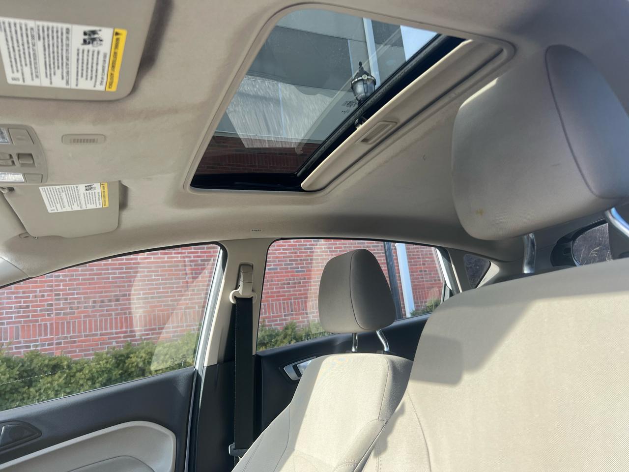 2016 Ford Fiesta SE Hatchback