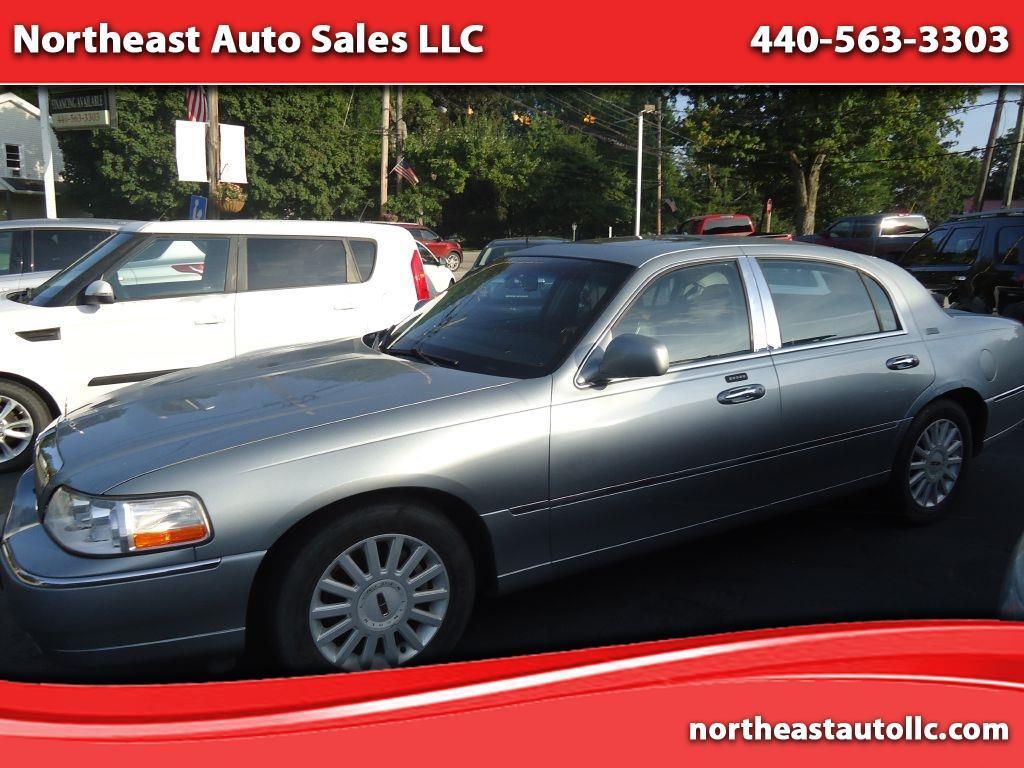 Lincoln Town Car 2006