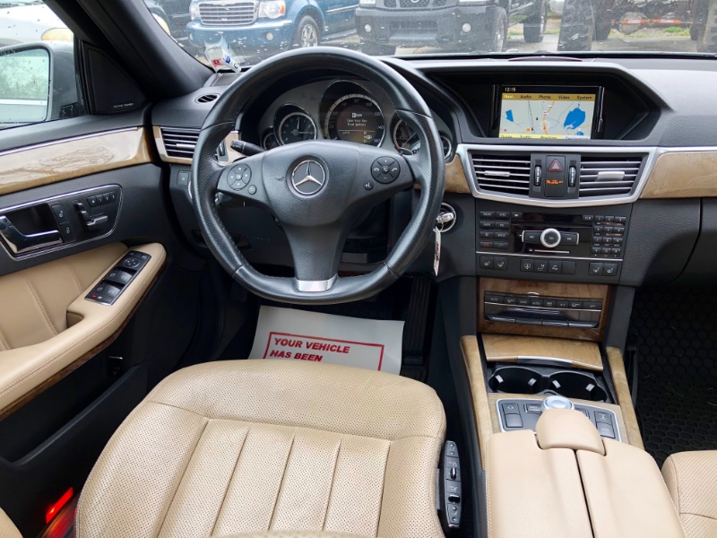 2011 Mercedes-Benz E-Class E550 Sedan 4MATIC