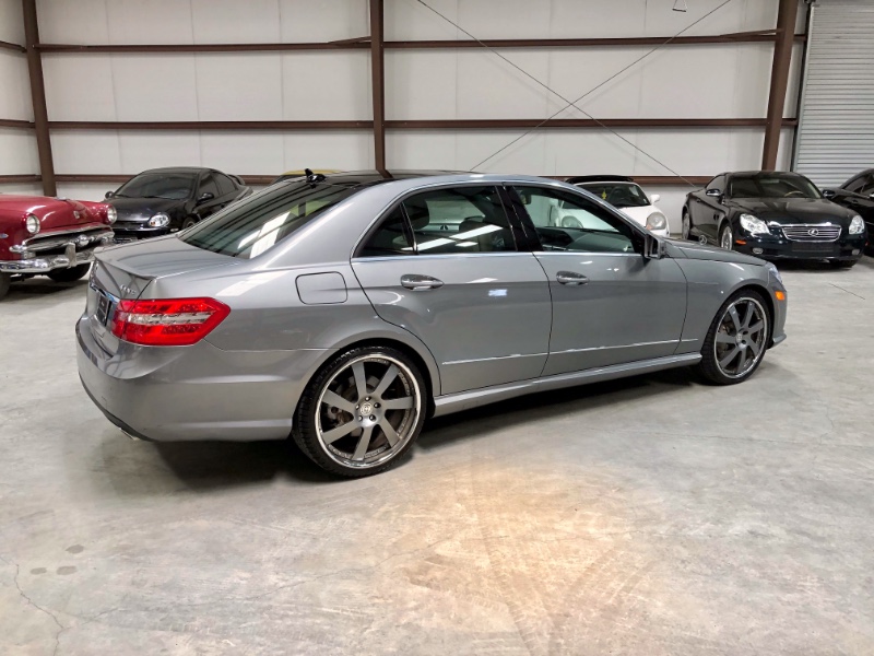2011 Mercedes-Benz E-Class E550 Sedan 4MATIC