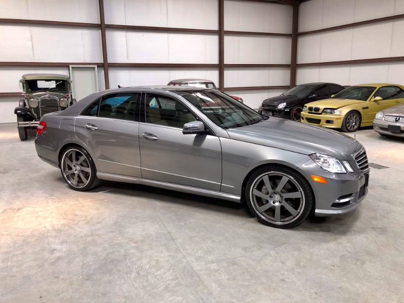 2011 Mercedes-Benz E-Class E550 Sedan 4MATIC