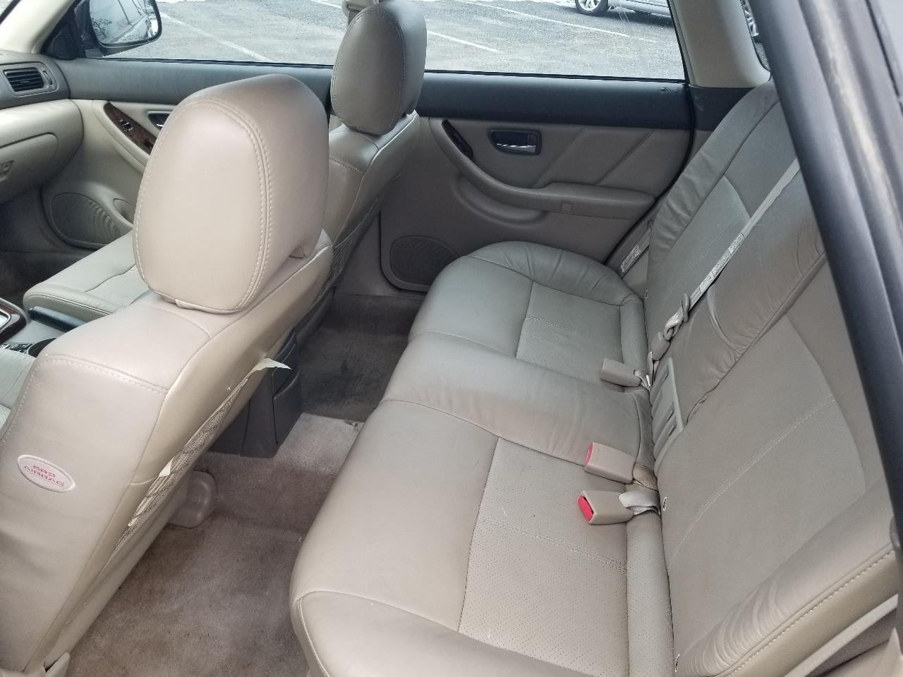 2003 Subaru Outback Interior