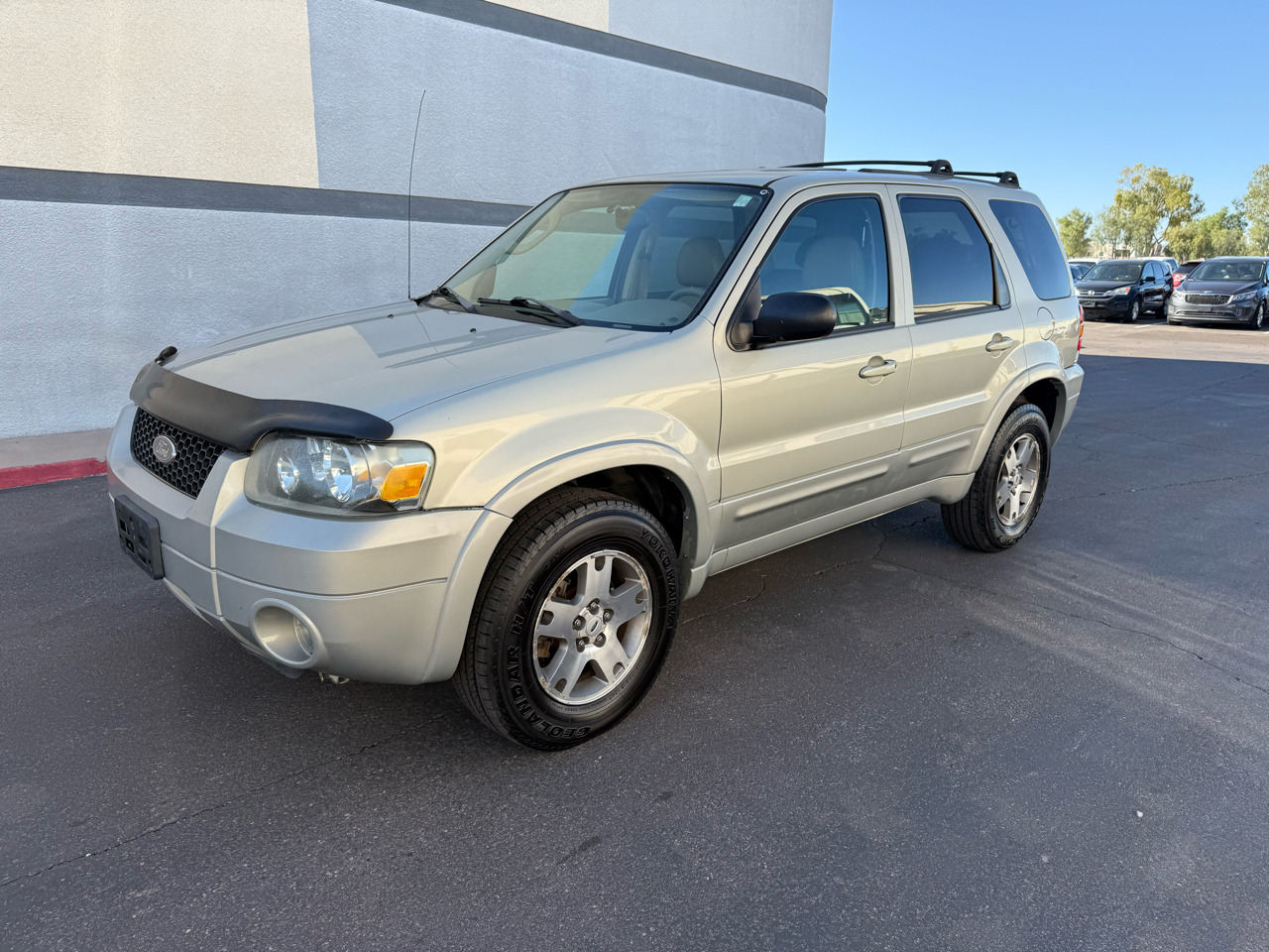2005 Ford Escape 4dr 103" WB 3.0L Limited 4WD