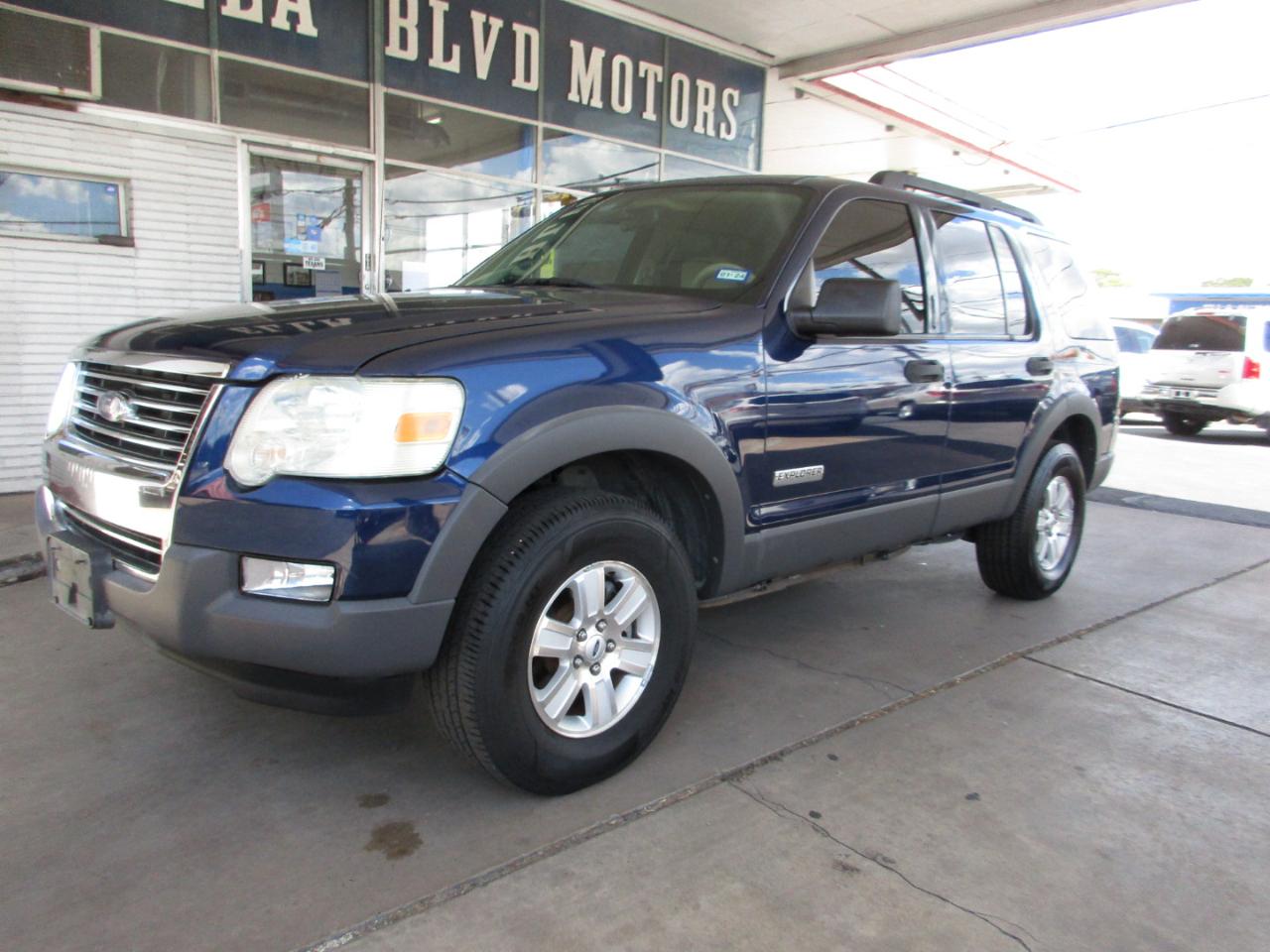 Ford Explorer 2006 Blue