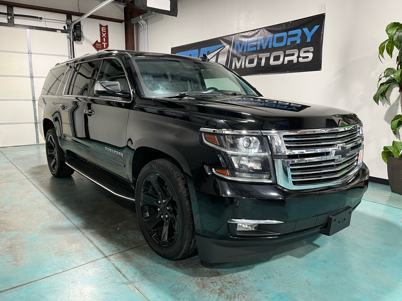 2016 Chevrolet Suburban 4WD 4dr 1500 LTZ