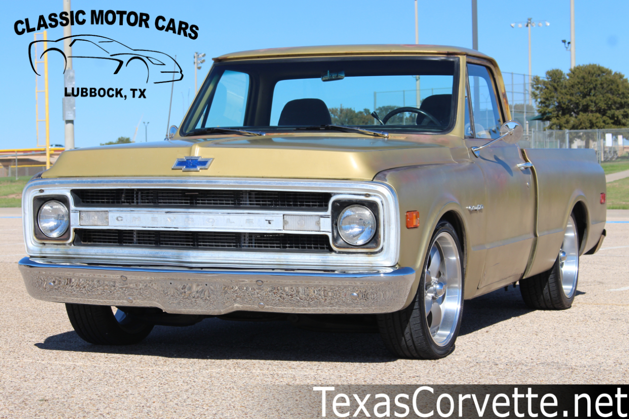 Used Classic Cars for Sale in Lubbock, TX at Classic Motor Cars