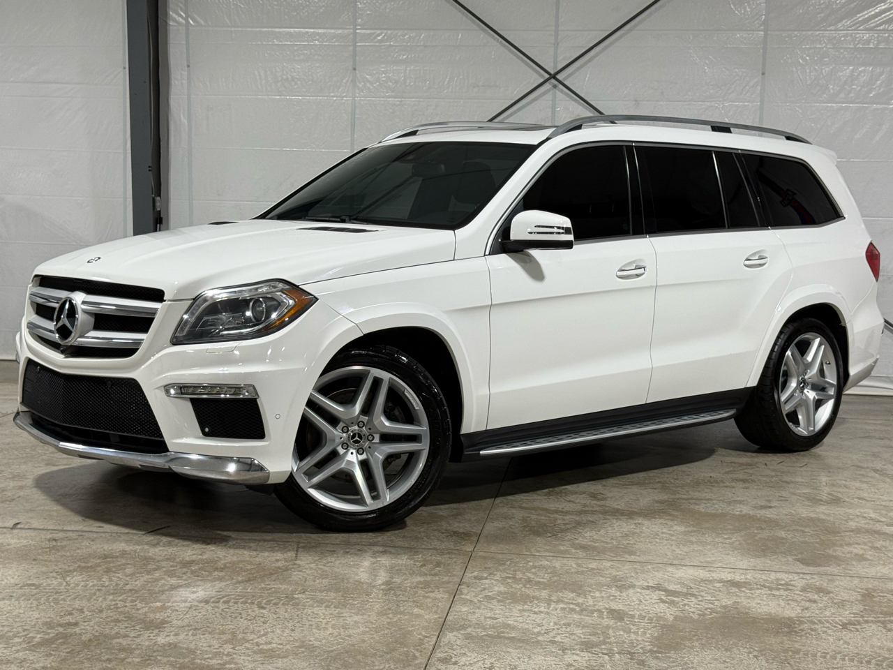 2016 Mercedes-Benz GL-Class GL550 4MATIC