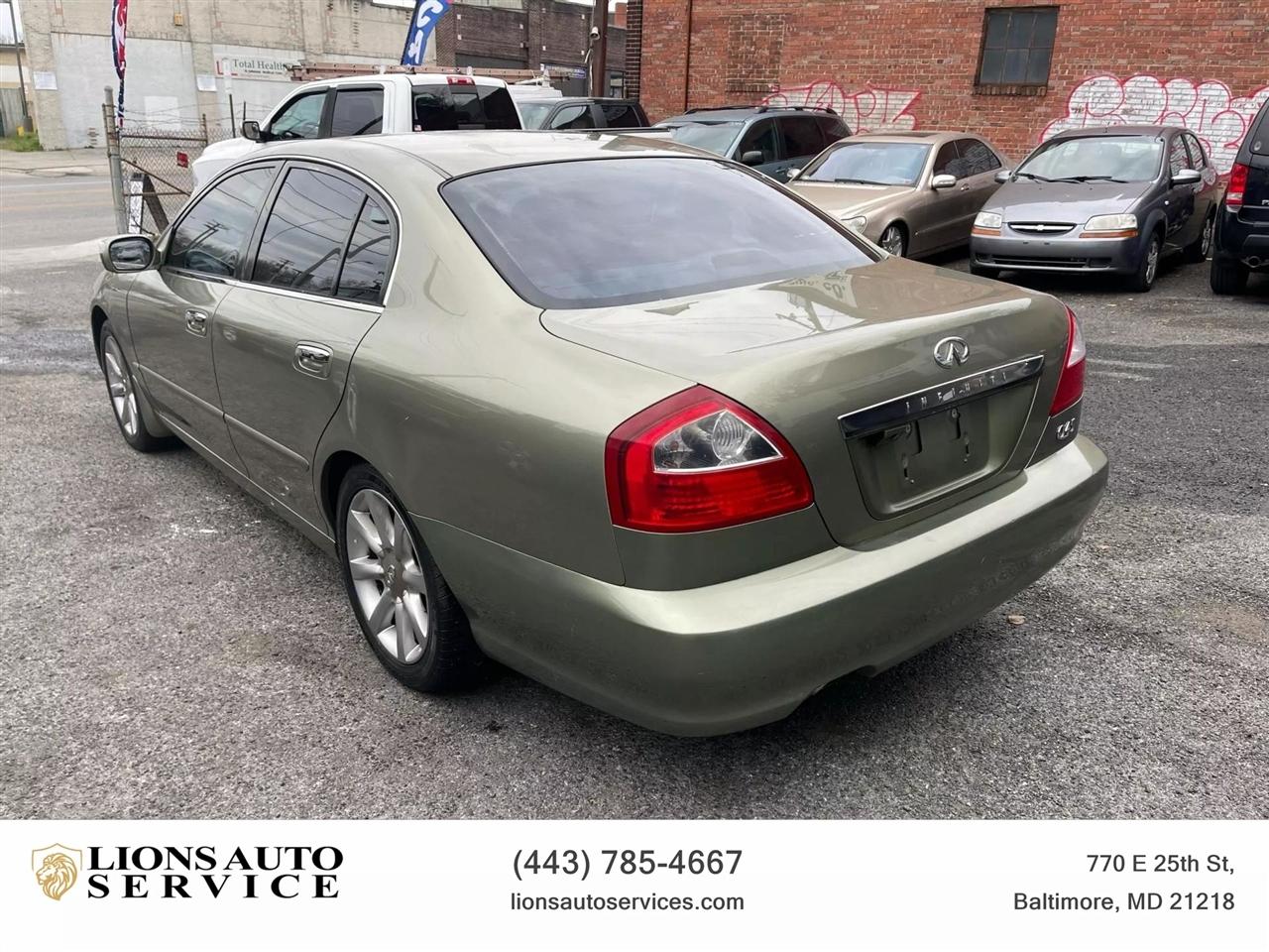Infiniti Cars 2002