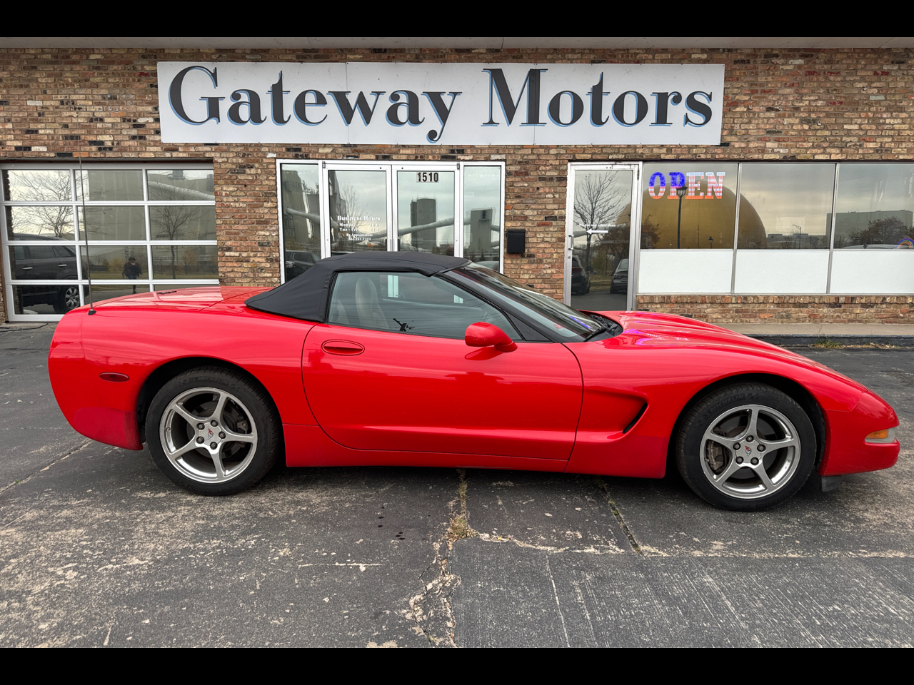 Used Cars Clinton IA | Used Cars & Trucks IA | Gateway Motors