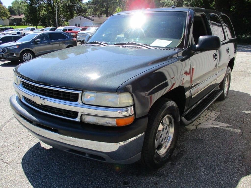 2003 Chevy Tahoe 2003 Chevrolet Tahoe 2WD On 28" DUB Wheels S140 Suave