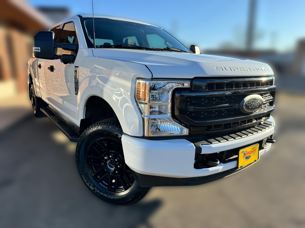 2022 Ford F-350 SD XLT Crew Cab 4WD