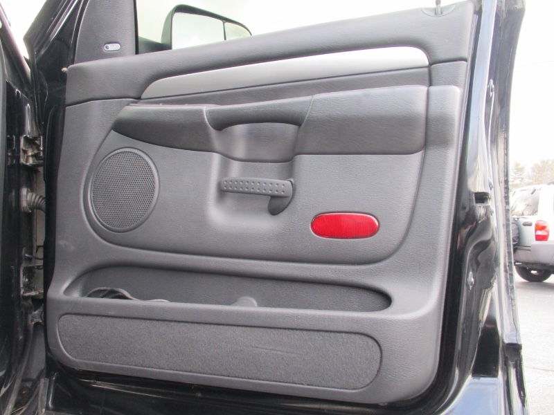 2005 Dodge Ram 2500 Power Wagon Quad Cab 4WD