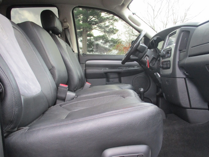 2005 Dodge Ram 2500 Power Wagon Quad Cab 4WD