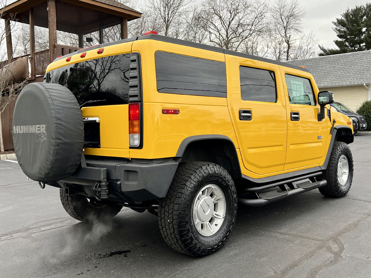 2003 Hummer H2 Yellow
