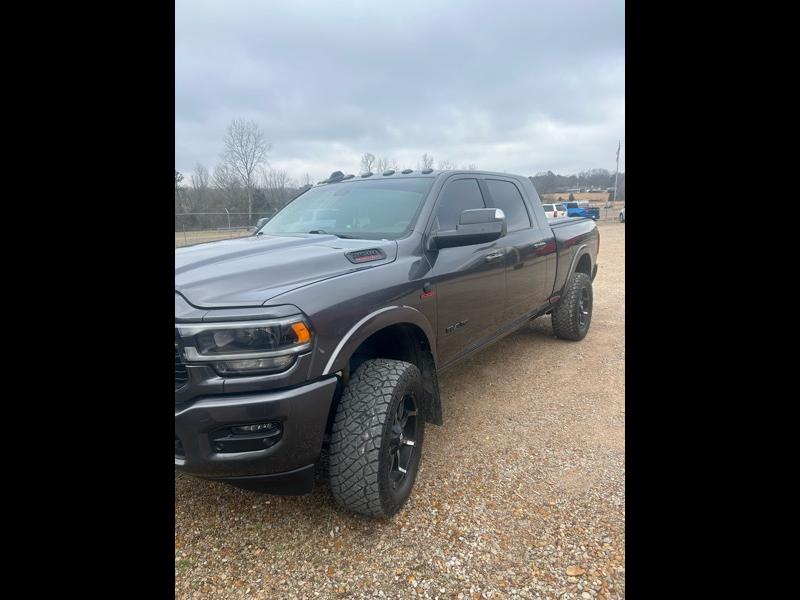 2020 RAM 2500 Laramie Mega Cab 4WD