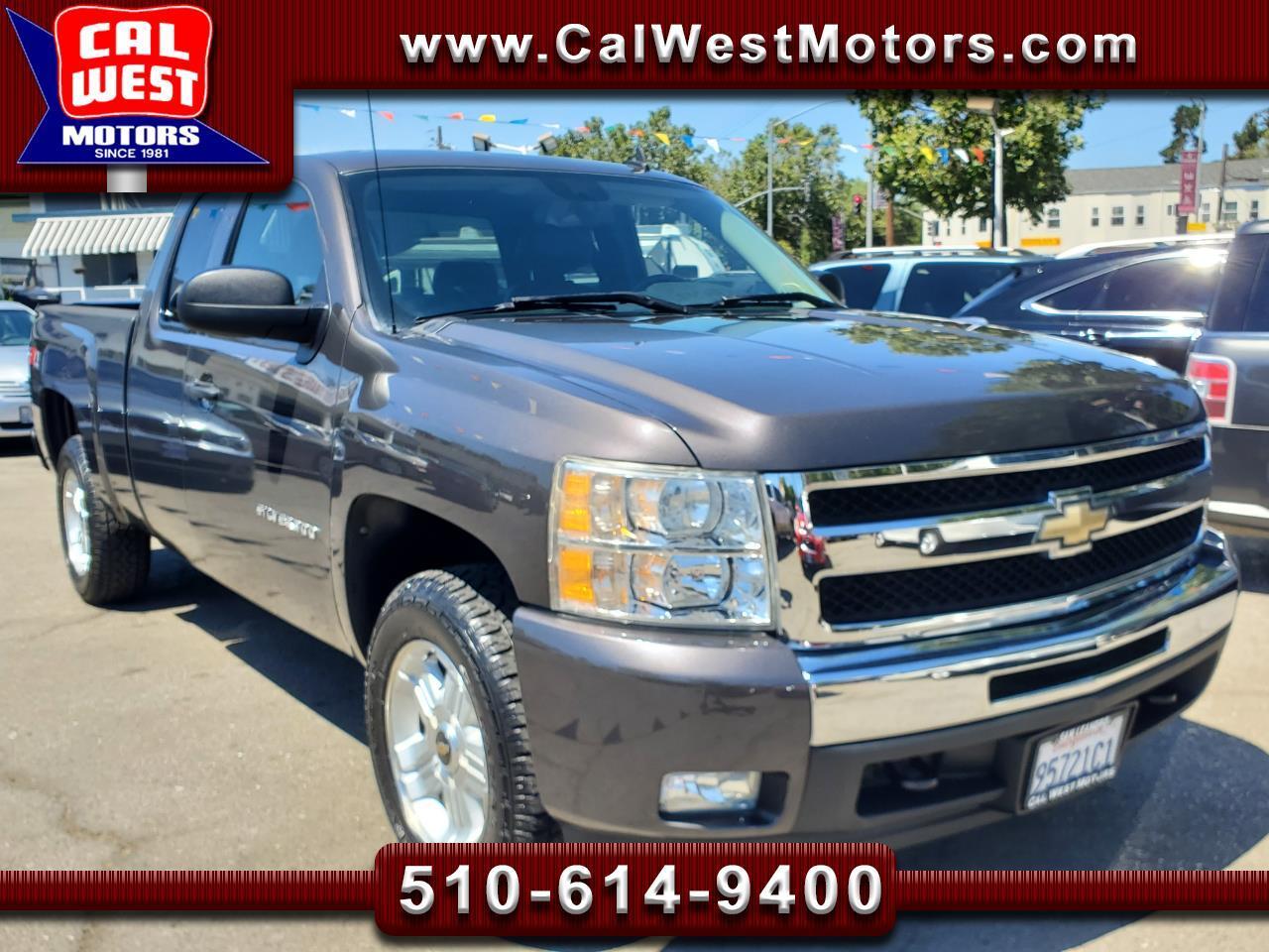 2011 Chevy 1500 Extended Cab