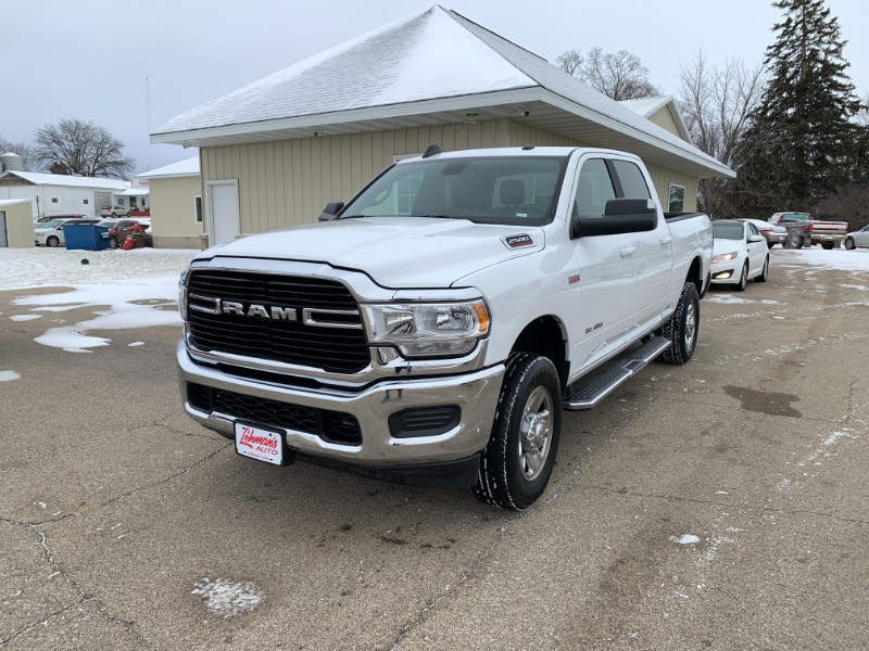 Used 2021 RAM 2500 Tradesman Crew Cab SWB 4WD for Sale in Cascade IA ...