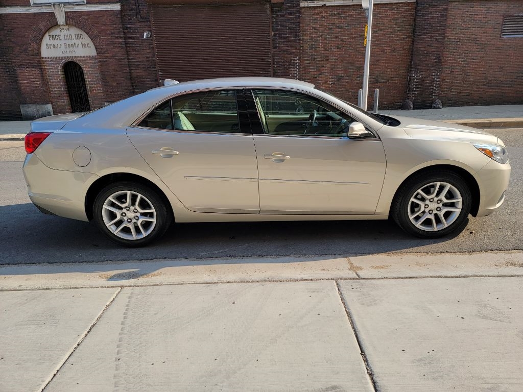 Used Cars Chicago IL | Used Cars & Trucks IL | World Discount Auto Inc.