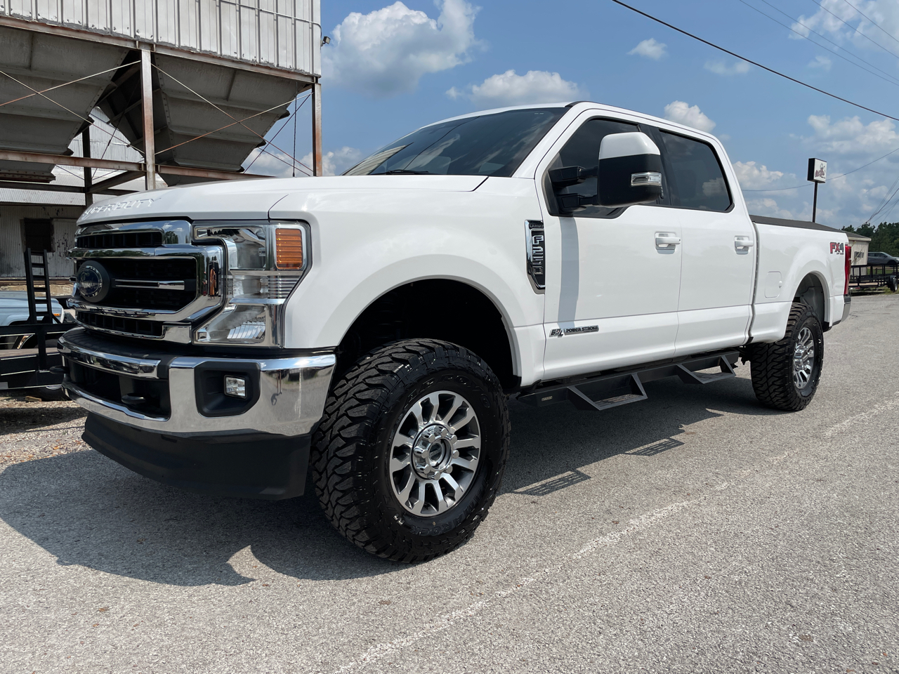 Used 2022 Ford F-250 SD Lariat Crew Cab 4WD for Sale in Slayden MS ...