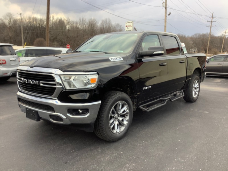 2021 RAM 1500 Big Horn Crew Cab SWB 4WD